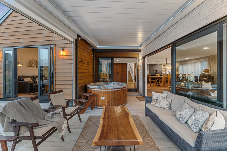 Build your home on the Pohutukawa Coast with Emphasis Homes